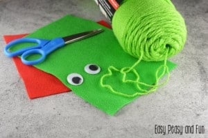 Pom Pom Frog - Pom Pom Crafts - Easy Peasy and Fun