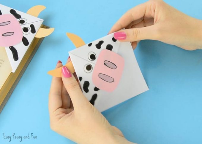 Cow Corner Bookmarks - Easy Peasy and Fun