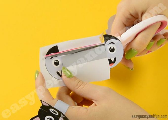 Halloween Monsters Paper Rings - Easy Peasy and Fun