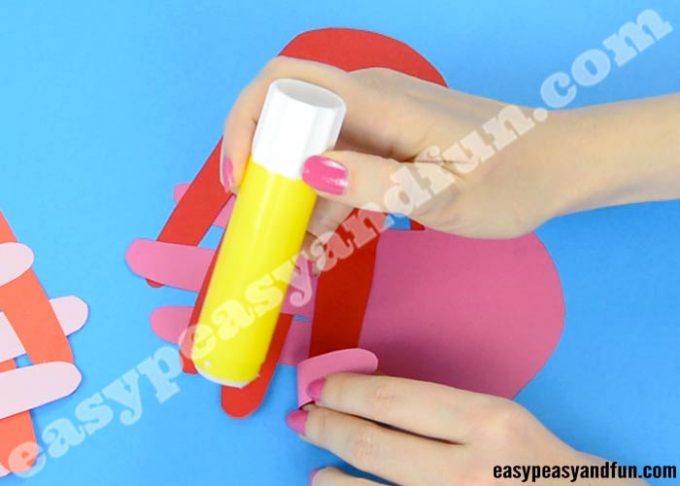 Handprint Heart Craft - Easy Peasy and Fun