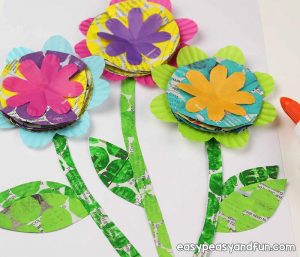 Newspaper Flowers Recycled Craft for Kids - Easy Peasy and Fun