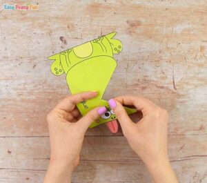 Frog Corner Bookmarks With Template - Easy Peasy and Fun