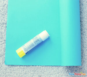 Shark Toilet Paper Roll Craft - Easy Peasy and Fun