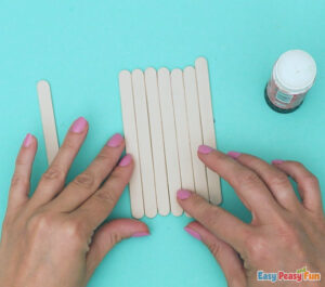 How to Make a Craft Stick Elf - Easy Peasy and Fun