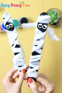 Craft Stick Mummy - Recycled Popsicle Sticks - Easy Peasy and Fun