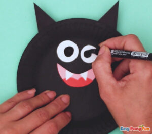 Paper Plate Bat - Easy Peasy and Fun