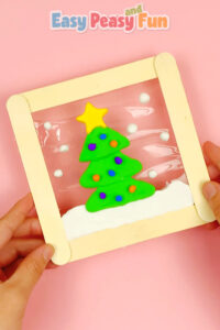 Playdough Christmas Tree (Craft for Kids) - Easy Peasy and Fun