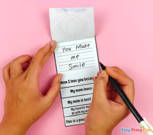 Printable Mother's Day Flip Book - Easy Peasy and Fun