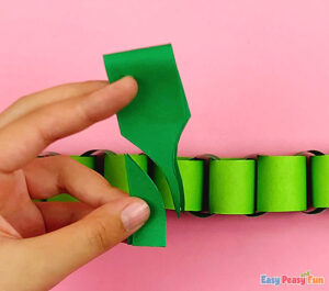 Paper Chain Snake Craft - Easy Peasy and Fun