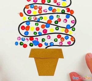 Q-Tip Painted Christmas Tree - Easy Peasy and Fun
